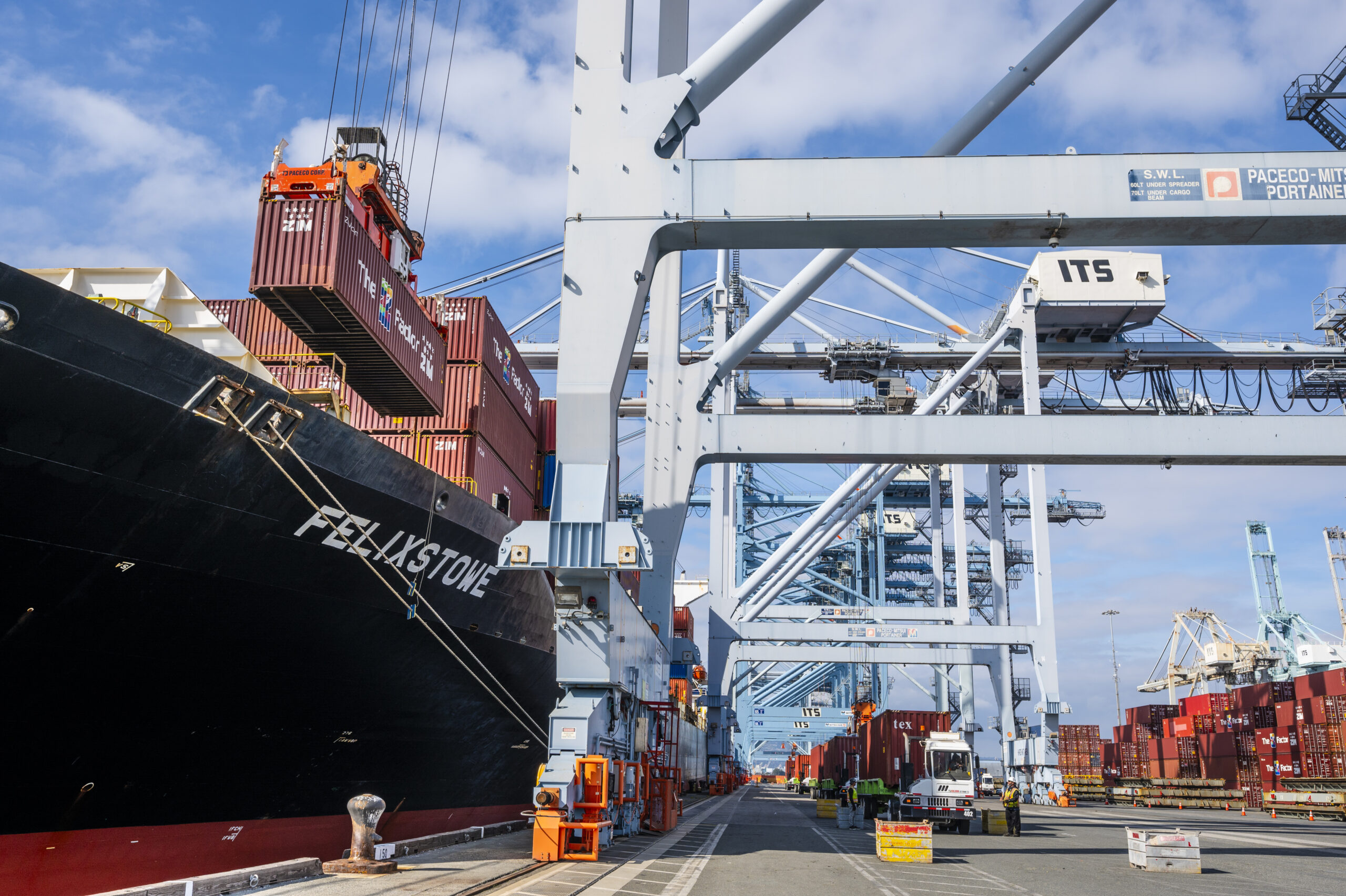 Expedited Transfer to Pier S - International Transportation Service, LLC.